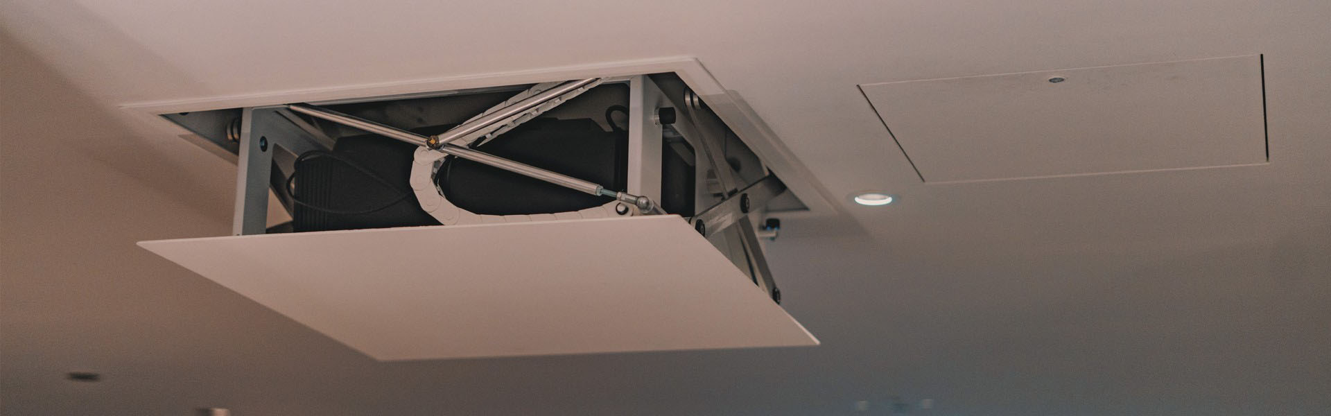 Motorised Mechanisms for Home Cinemas | Modus Cinemas